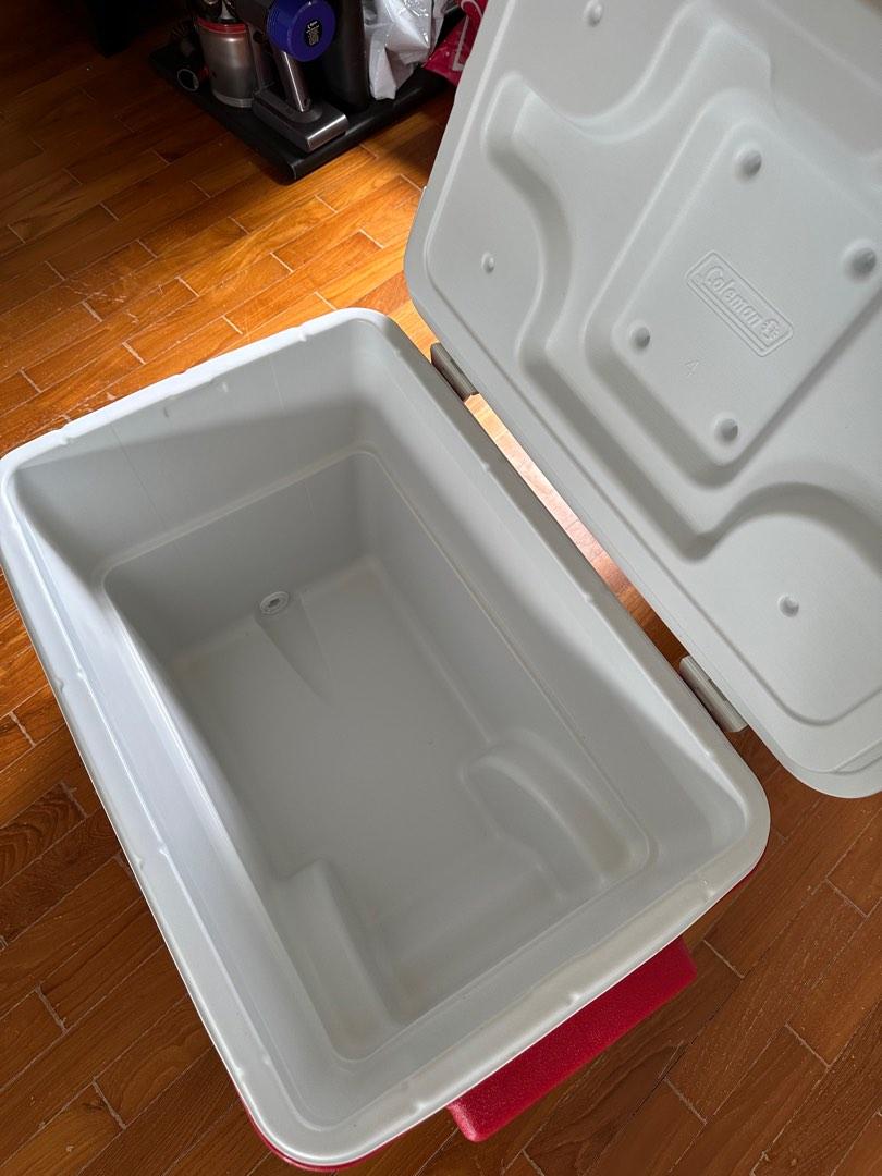 Tupperware Coleman Ice Cooler Box with Wheels, Furniture & Home Living ...