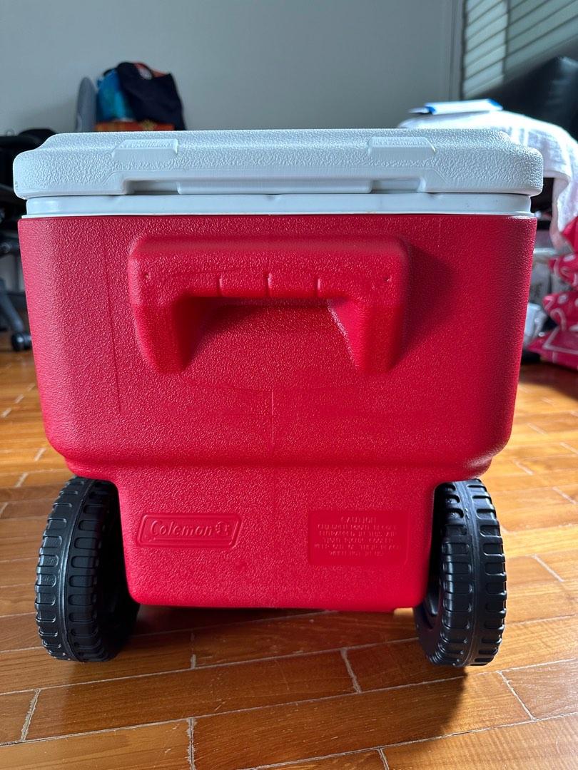 Tupperware Coleman Ice Cooler Box with Wheels, Furniture & Home Living ...