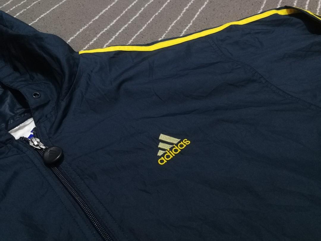 VINTAGE ADIDAS WIND BREAKER SAIZ XL, Men's Fashion, Activewear on Carousell
