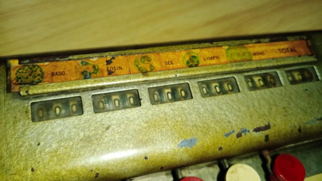 Vintage Counting Machines, Hobbies & Toys, Memorabilia & Collectibles ...