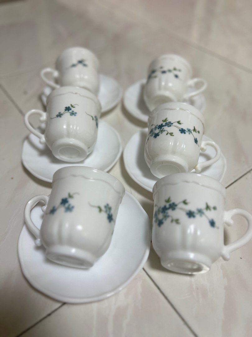 Vintage glass Tea set, Hobbies & Toys, Memorabilia & Collectibles ...