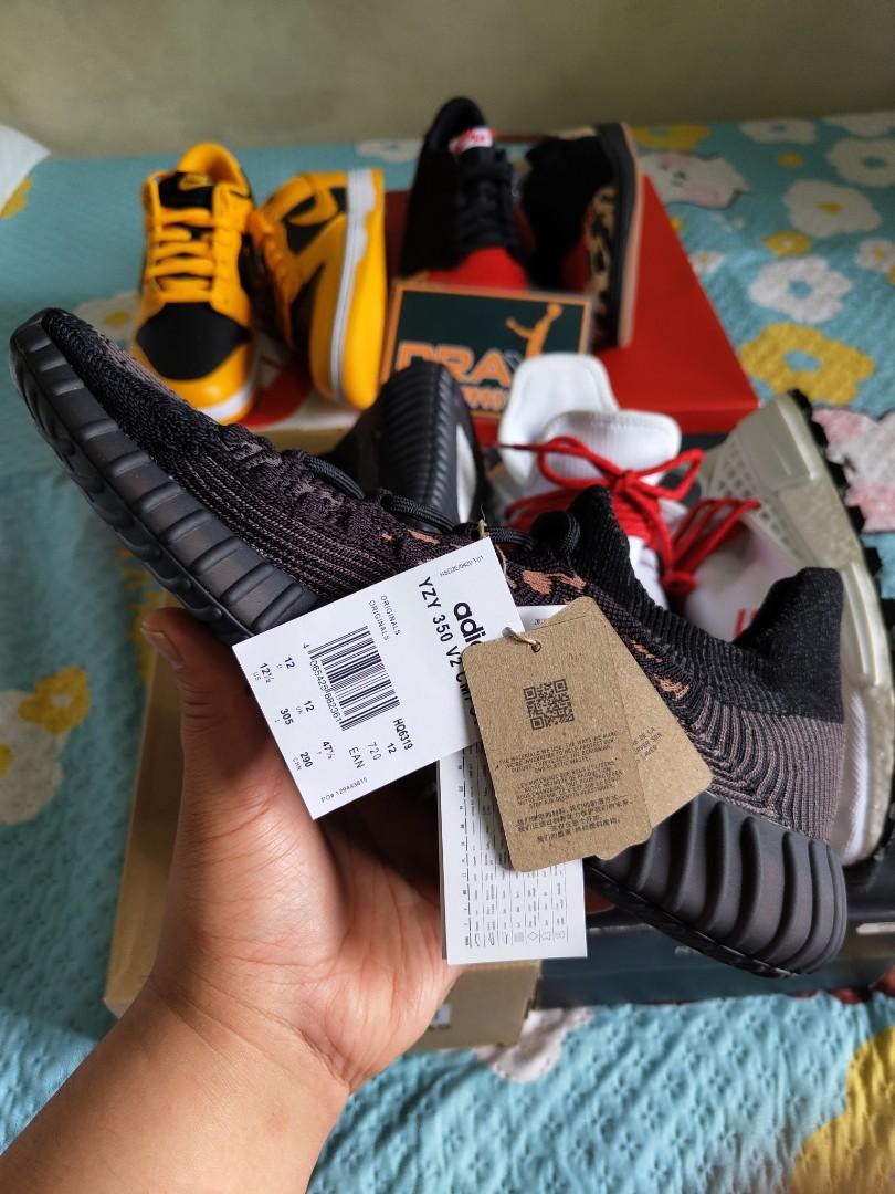 Adidas YZY V2 CMPCT Slate Carbon, Men's Fashion, Footwear, Sneakers on ...