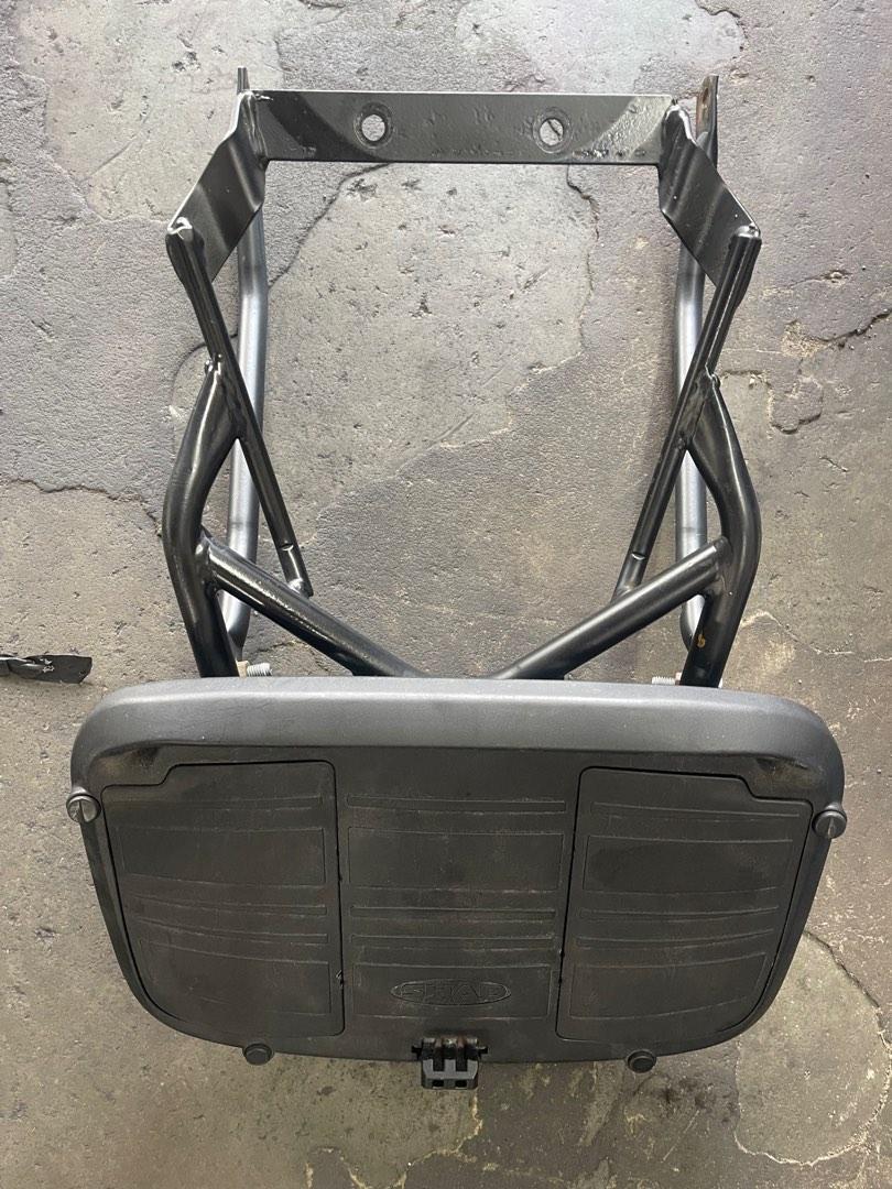 AEROX SHAD sh42 box & aerox rack, Motorcycles, Motorcycle Accessories ...