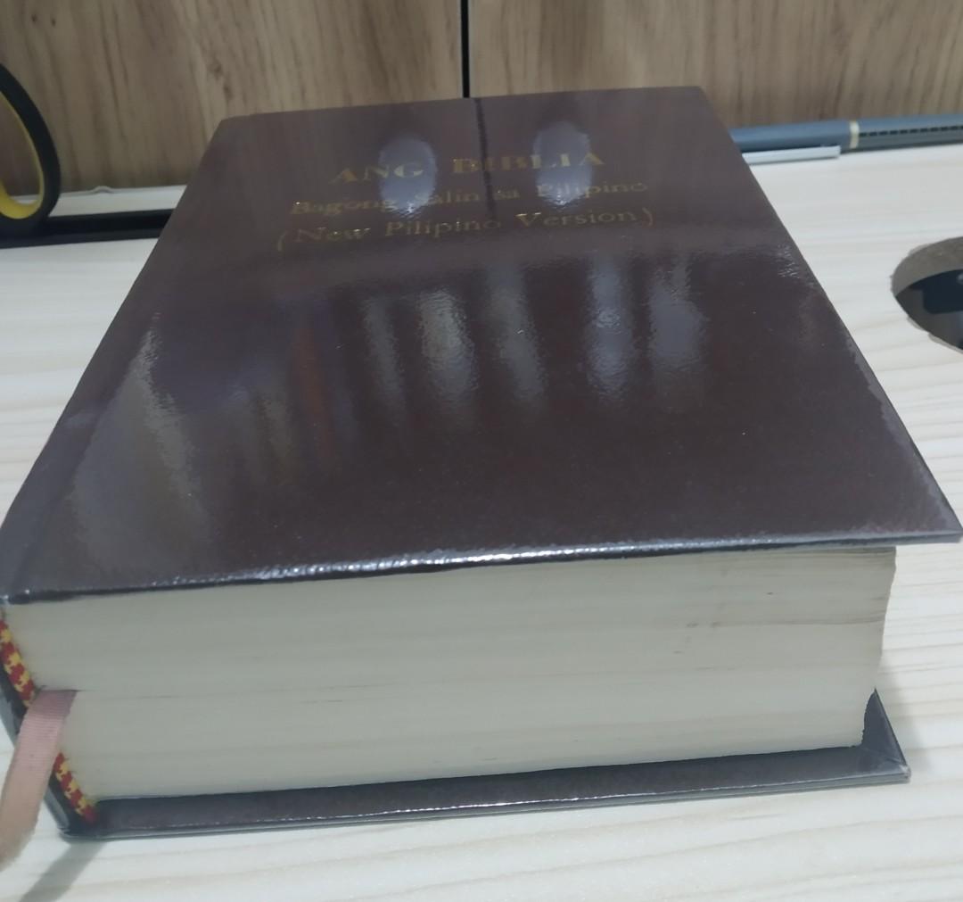Ang Biblia, New Pilipino Version, Hobbies & Toys, Books & Magazines ... Ang Biblia, New Pilipino Version, Hobbies & Toys, Books & Magazines ...