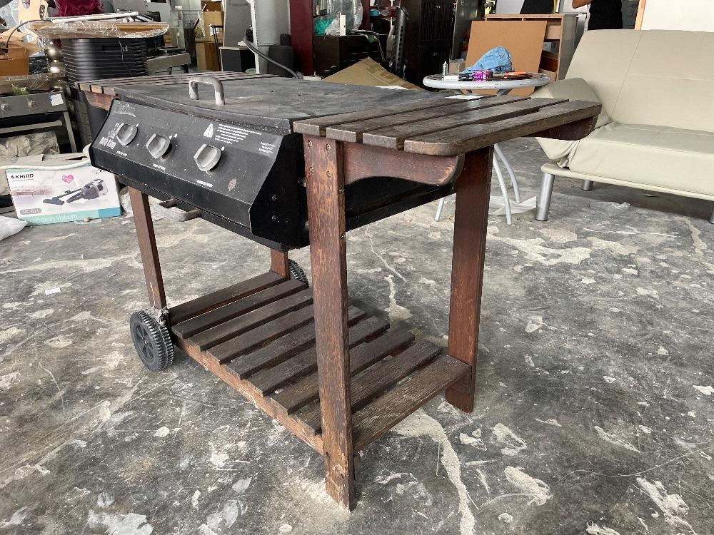 BBQ KING Portable BBQ Pit with Wheels / BBQ KING Pit BBQ Mudah Alih ...