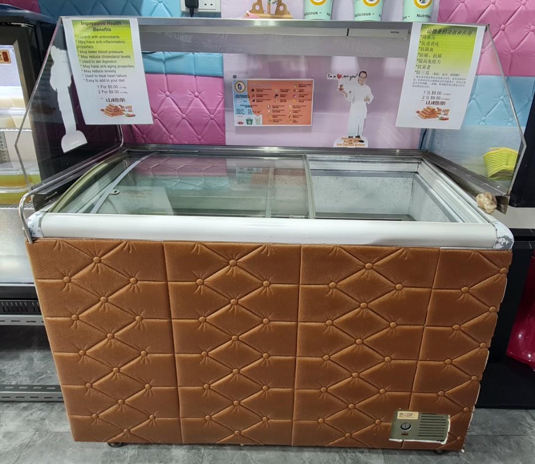 Chest freezer display, TV & Home Appliances, Kitchen Appliances ...