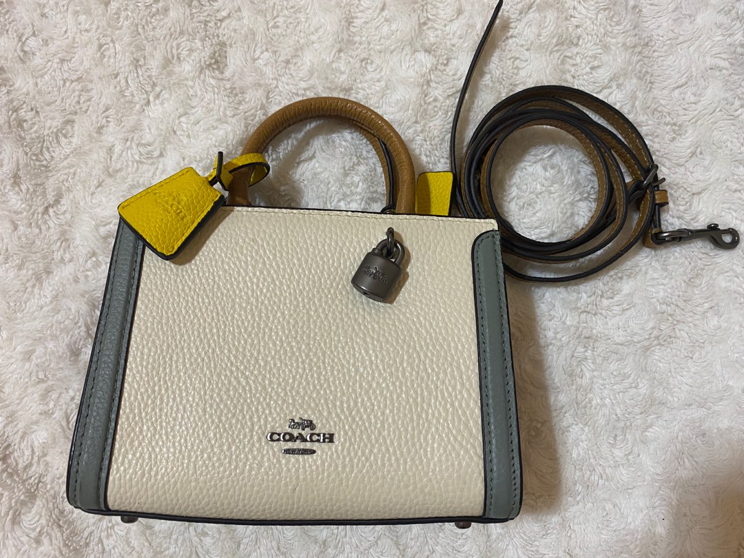 coach micro zoe, Women's Fashion, Bags & Wallets, Shoulder Bags on ...