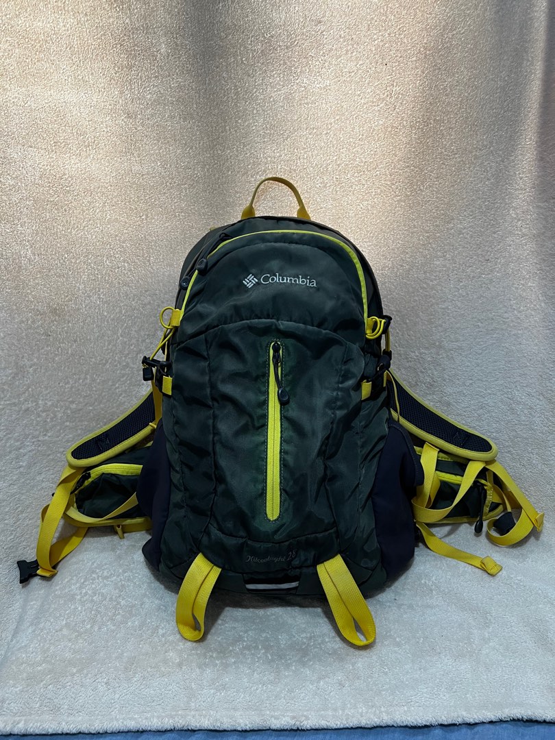 Columbia 28 Liters Outdoor Hiking Backpack with rain cover, Men's ...