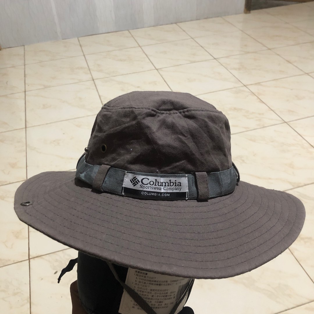 Columbia bush hat, Men's Fashion, Watches & Accessories, Caps & Hats on ...