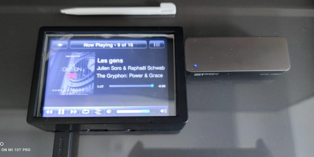 >$1,000, Compact Raspberry Pi CAS Music Player with 3.5" Touch Screen ...