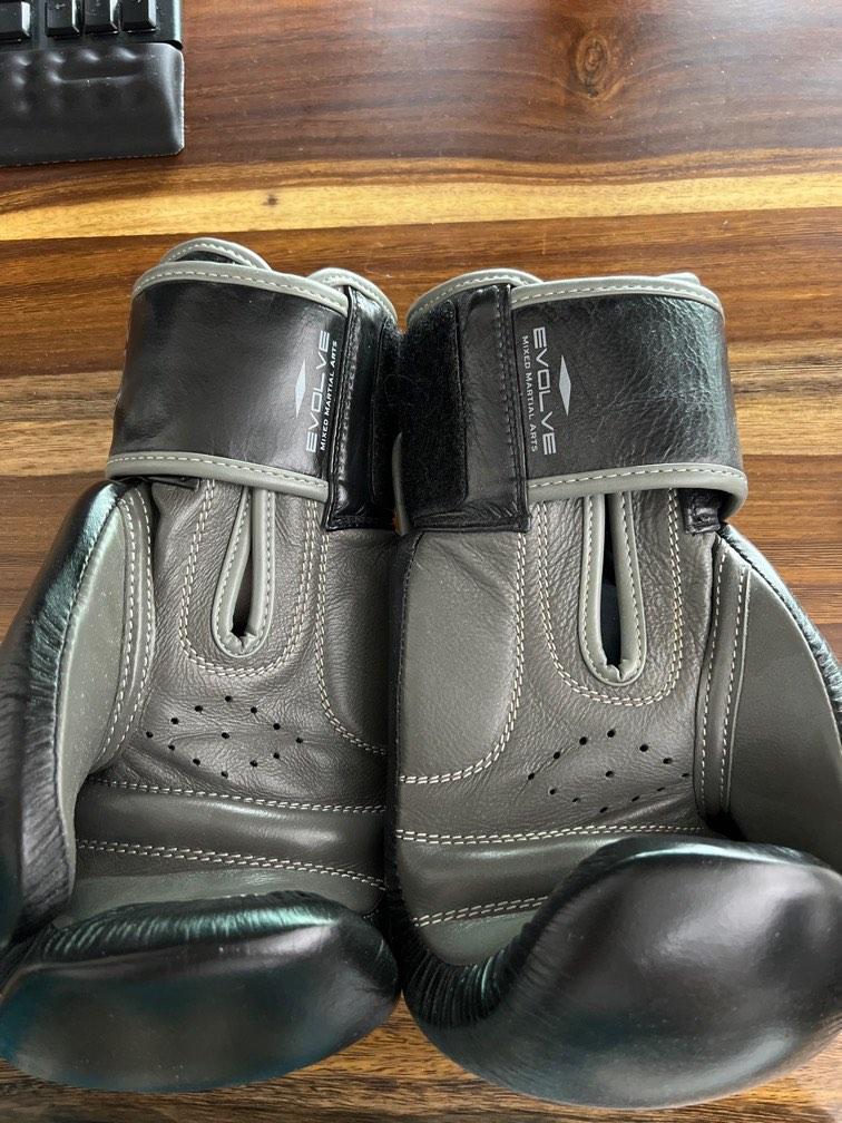 Evolve boxing glove 14oz, Sports Equipment, Other Sports Equipment and Supplies on Carousell
