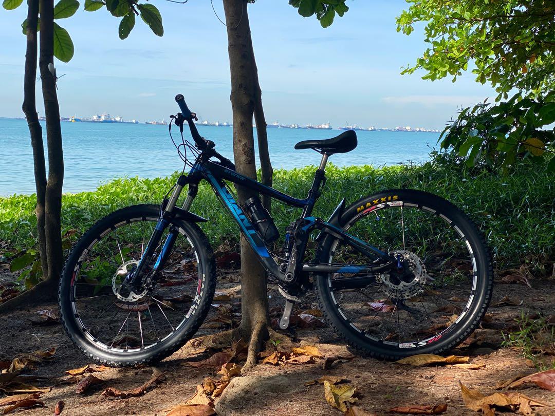 Giant Stance 2 Mountain Bike Full, Sports Equipment, Bicycles & Parts ...