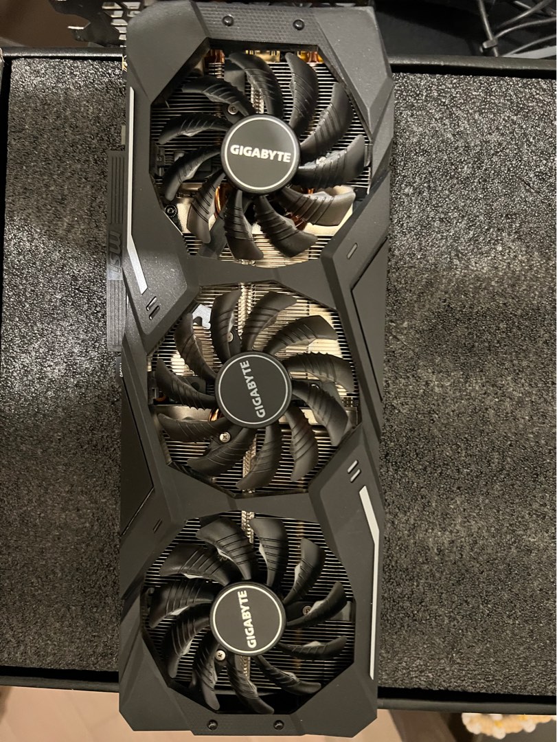 Gigabyte Rtx 2070 Windforce 8g 三風扇, 電腦＆科技, 桌上電腦 - Carousell