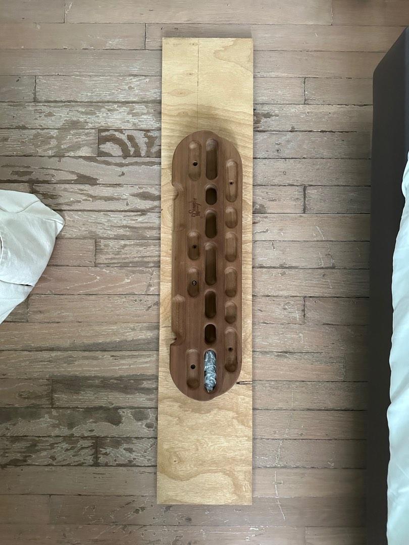 Hangboard / Beastmaker 1000, Sports Equipment, Other Sports Equipment ...