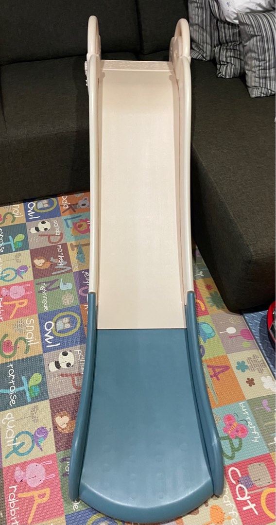 Kids indoor portable slide, Babies & Kids, Infant Playtime on Carousell