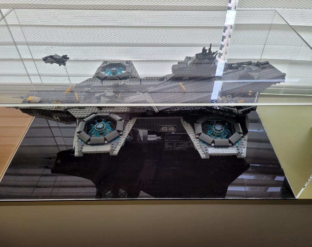 Lego Avengers The Shield Helicarrier with display case, Hobbies & Toys ...