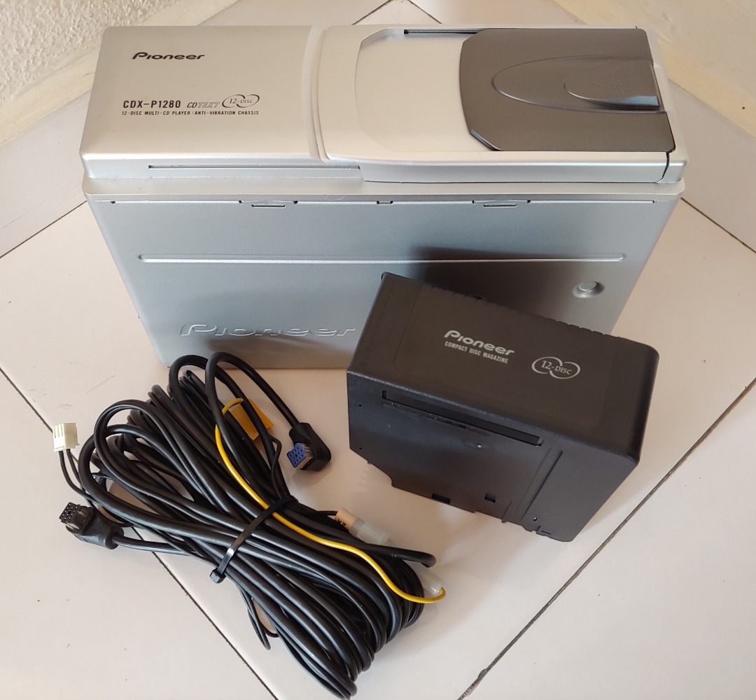 LIKE NEW Pioneer CDX-P1280 12-disc CD Changer, Auto Accessories on ...
