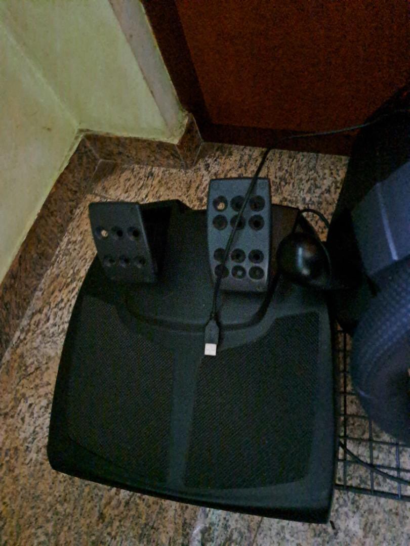 Logitech momo steering wheel, Video Gaming, Gaming Accessories ...