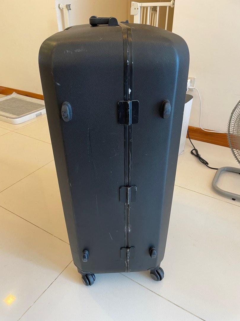 Lojel Rando Large (Frame) Check-in Luggage + Free Delivery, Hobbies ...