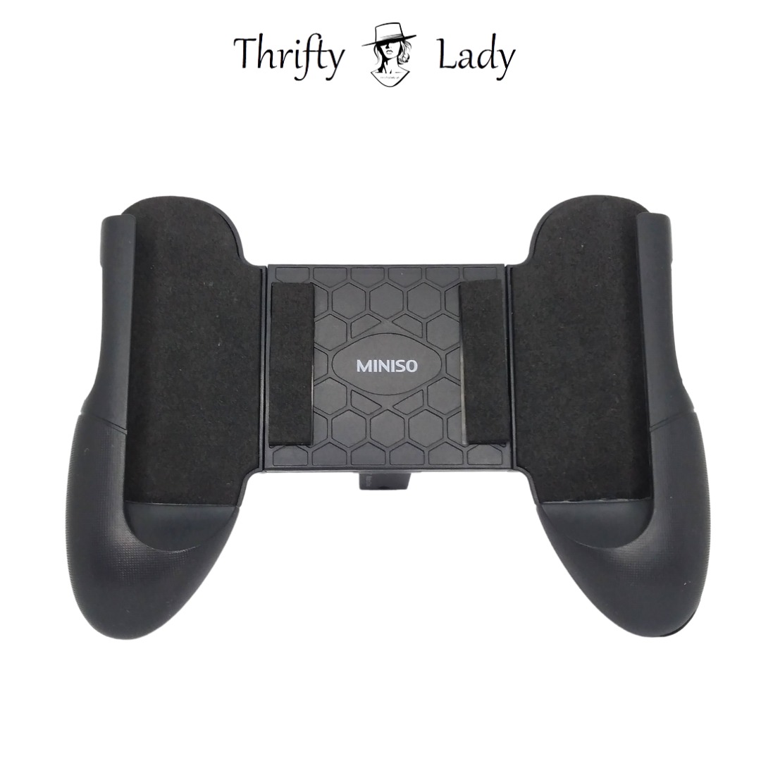 Miniso Gaming Console Phone Holder, Hobbies & Toys, Toys & Games on ...