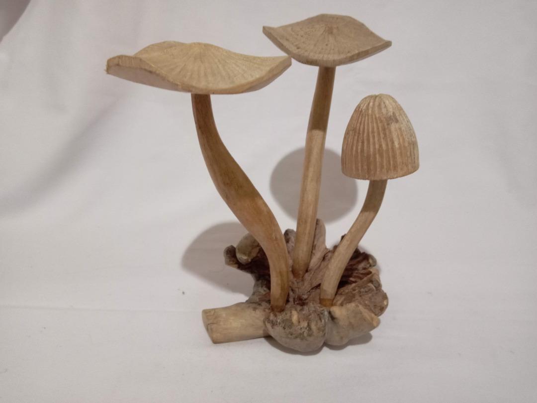 Pajangan Kerajinan Patung Jamur Dari Kayu, Desain & Kerajinan Tangan ...