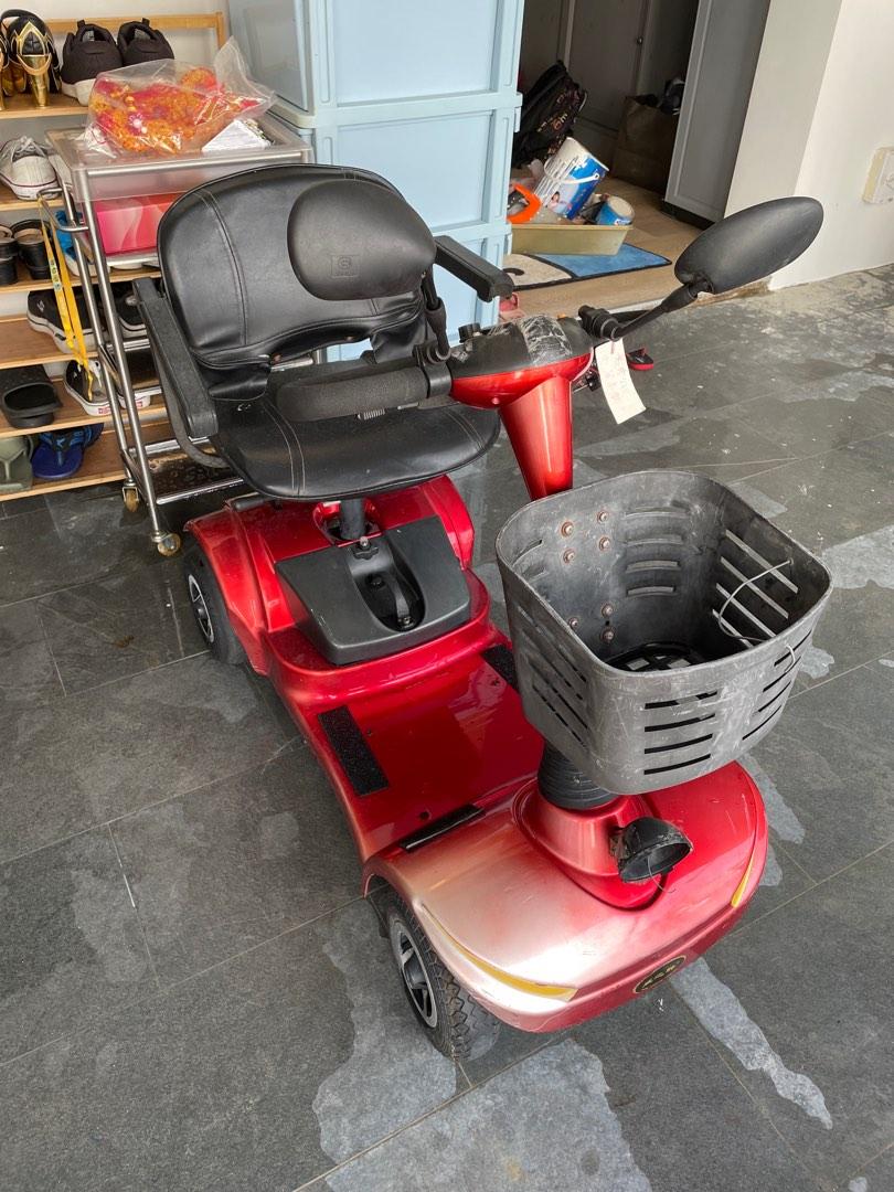 Personal mobility aid/scooter wheelchair , Sports Equipment, PMDs, E ...