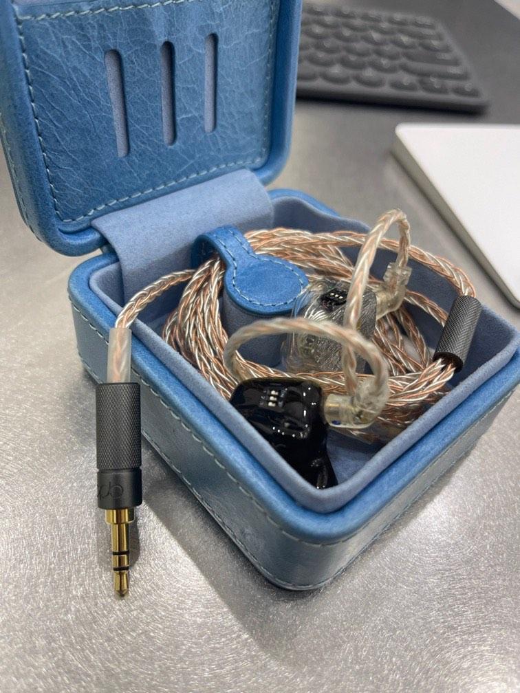 QDC QDC Anole VX (Custom, needs reshelling), Audio, Headphones & Headsets on Carousell