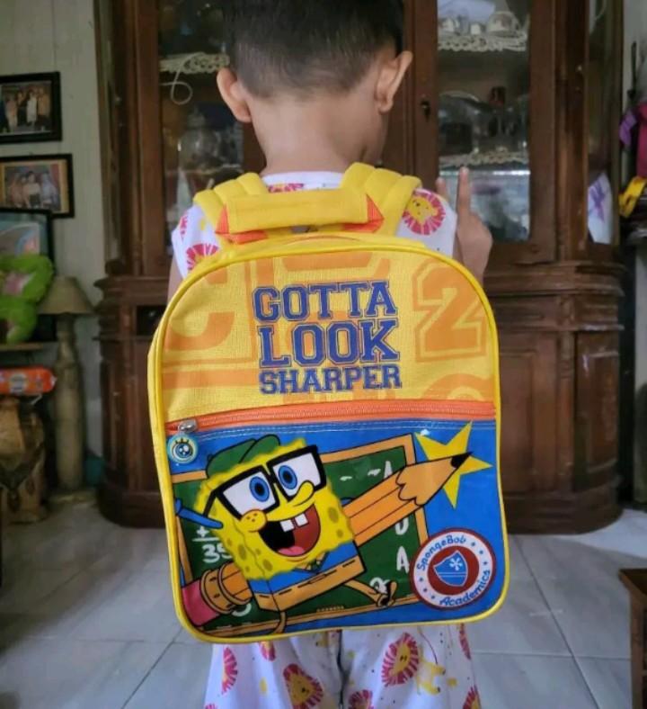 TAS SPONGEBOB, Buku & Alat Tulis, Alat Tulis di Carousell