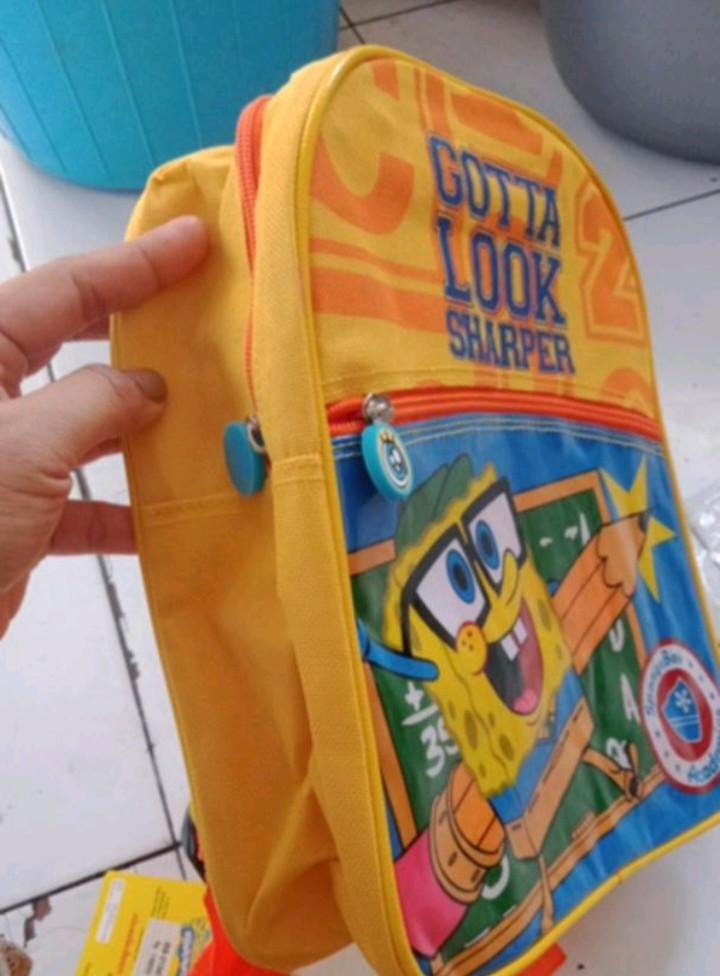 TAS SPONGEBOB, Buku & Alat Tulis, Alat Tulis di Carousell