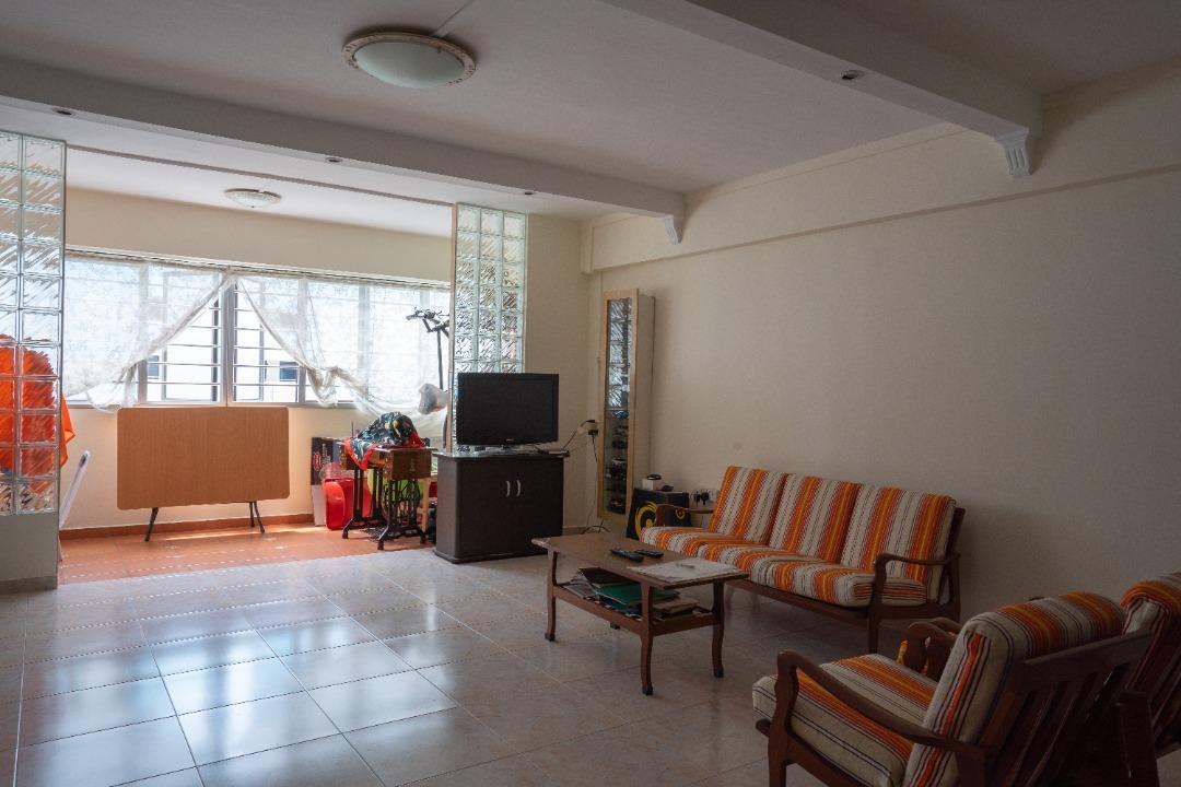 5-room Improved Flat near future Jurong Region Line - Choa Chu Kang West Station- 3 mins to MRT ...