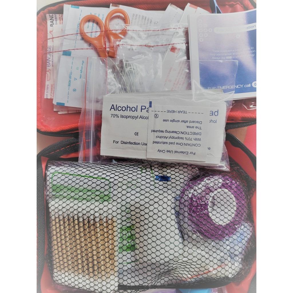 All-Purpose Portable Compact First Aid Kit for Minor Cuts, Scrapes ...