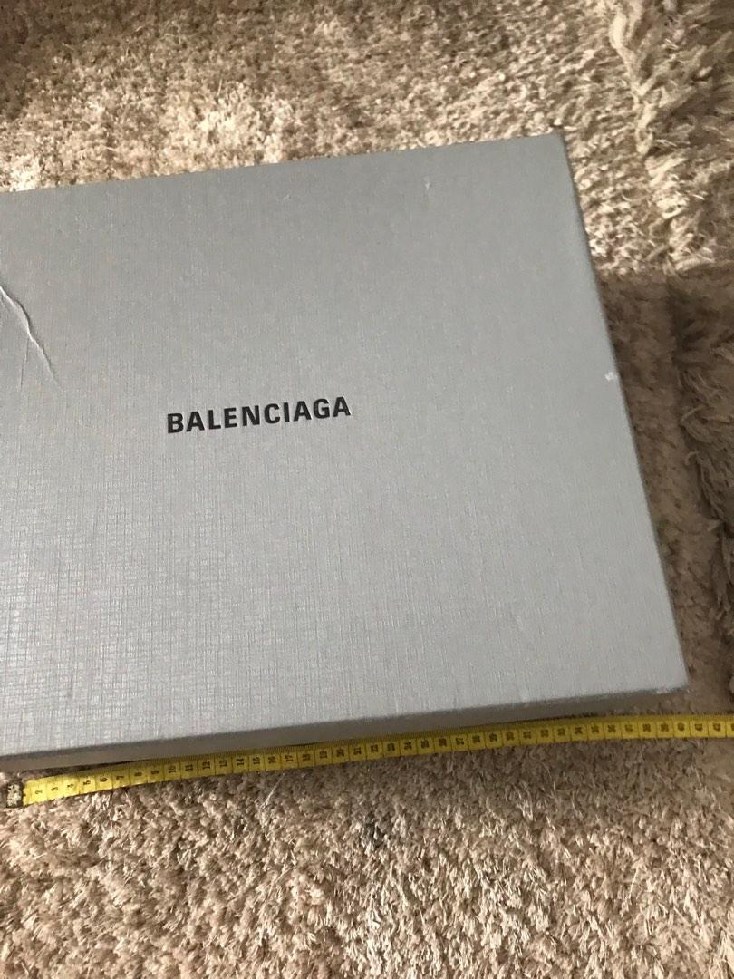 Balenciaga box boks tas sepatu accs baju bebas deh buat apa aja kike ...