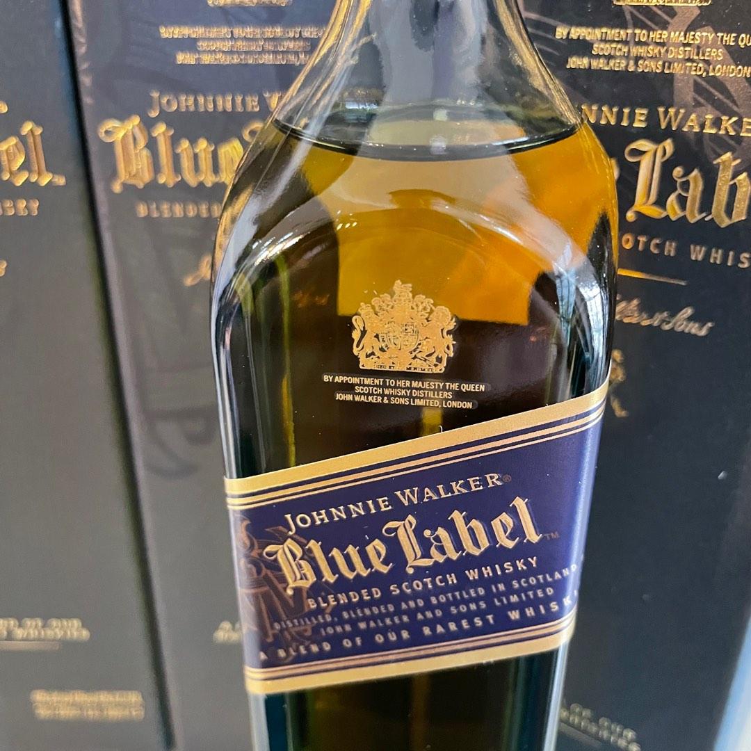 Blue Label Johnnie Walker Gift Set miniature w box 200ml, Food & Drinks ...