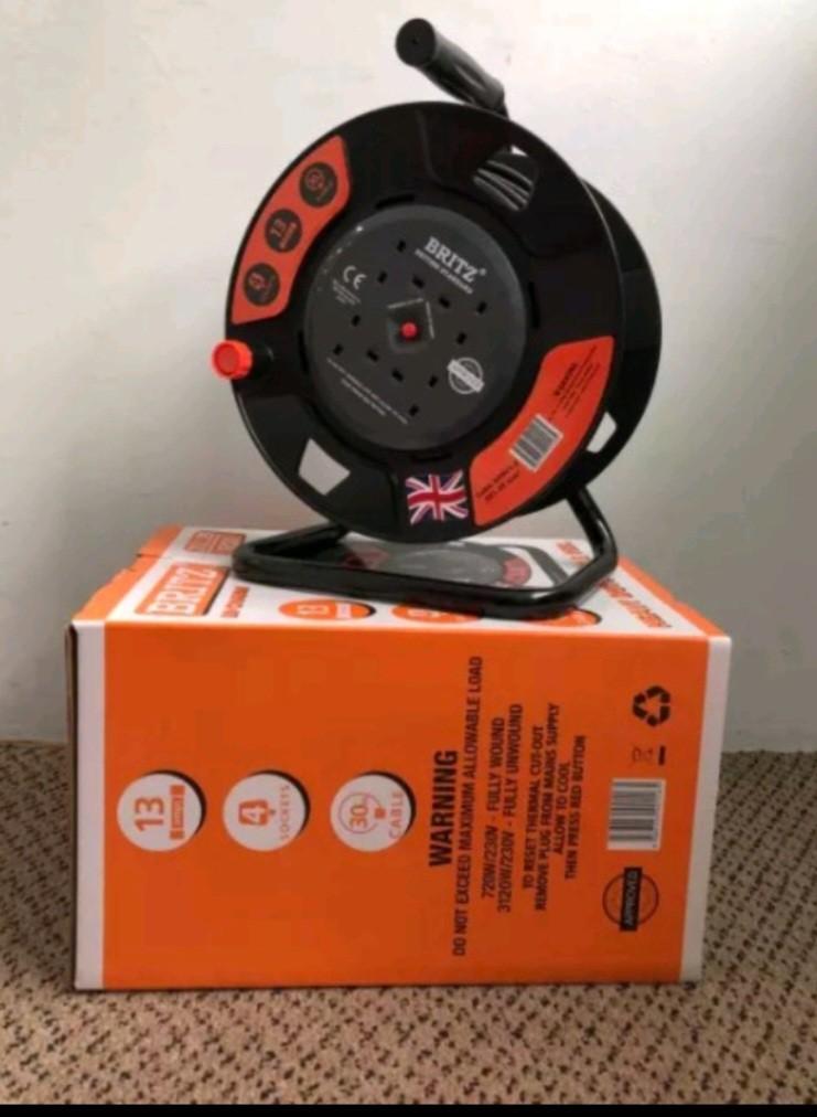 BRITZ Cable reel Heavy Duty extension 4 Way ( 30 meter), TV & Home ...