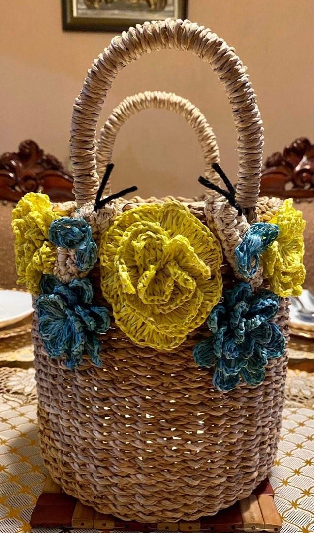 Summer Bucket Bag made of Abaca Brown Grass, Women's Fashion, Bags ...
