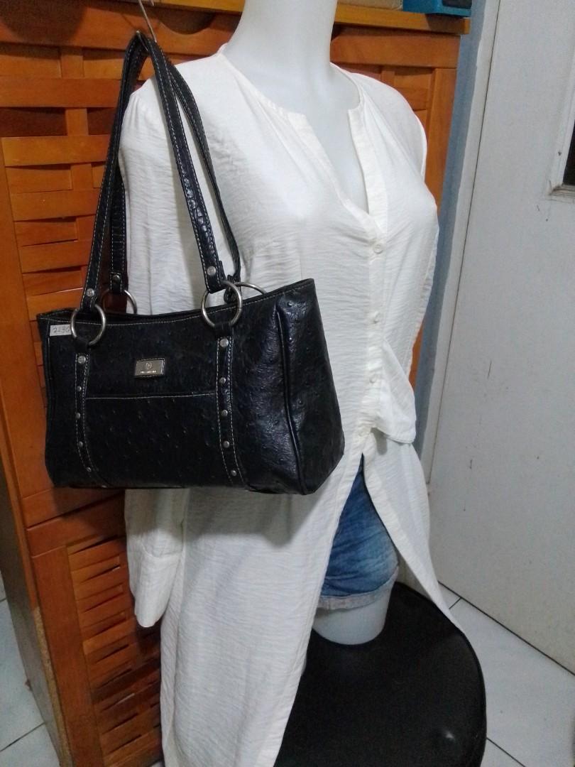 Dima Borsa collection ostrich shoulder bag, Women's Fashion, Bags ...