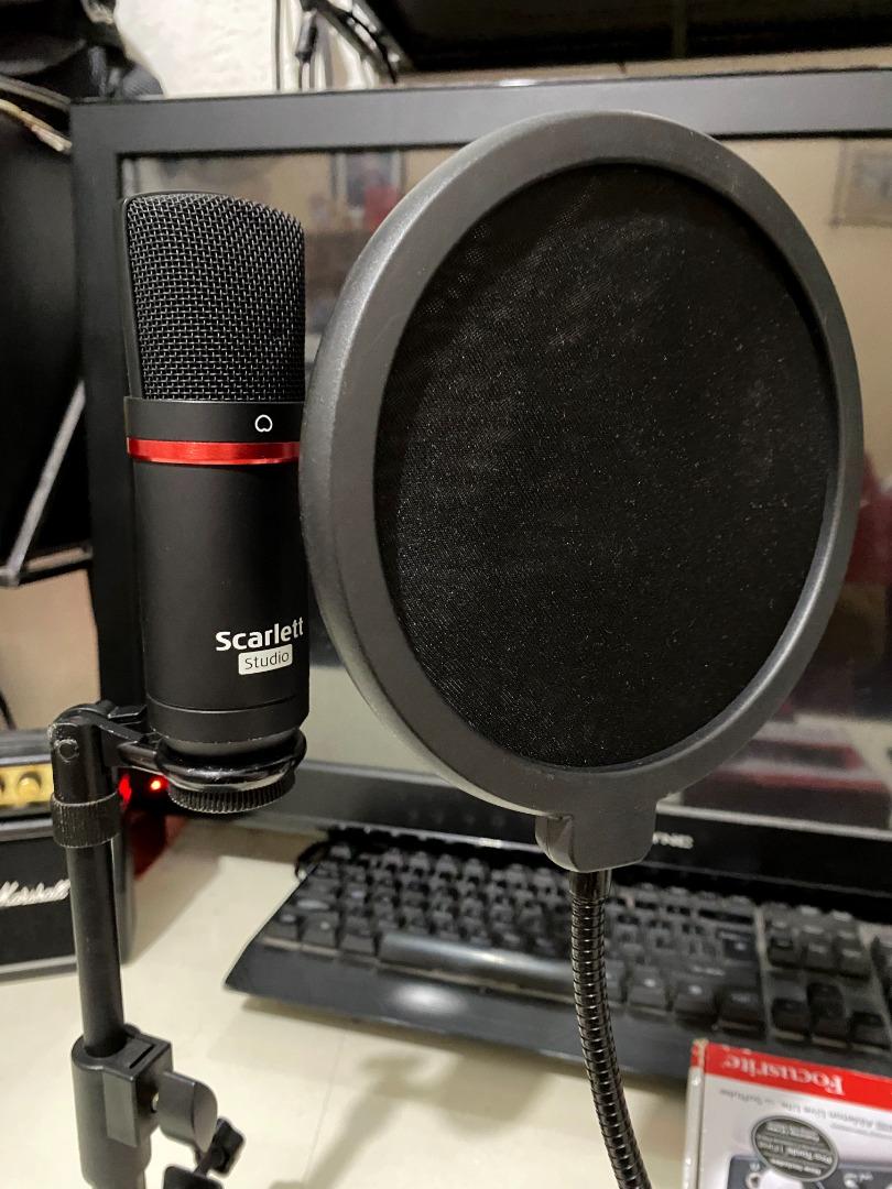 Focusrite Solo Gen2 w/ Condenser Mic Bundle, Hobbies & Toys, Music ...