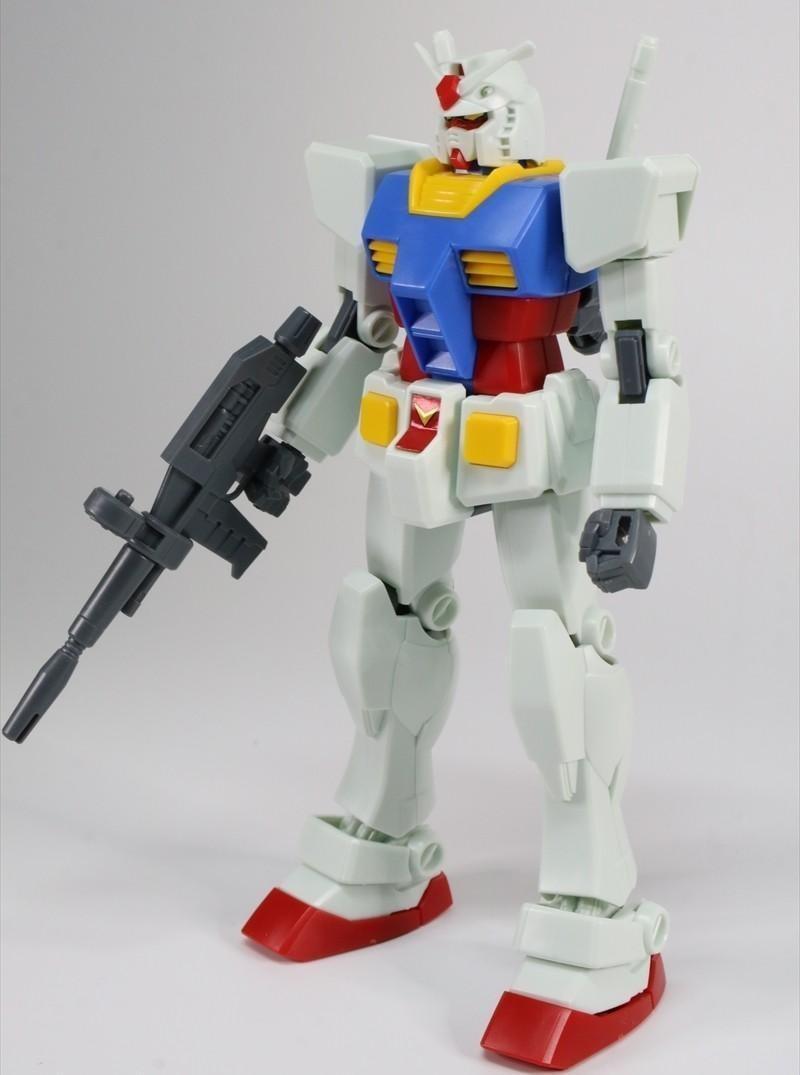 Gundam Workshop Kit ver and Gundam operation R ecopla RX-78-2 mobile ...