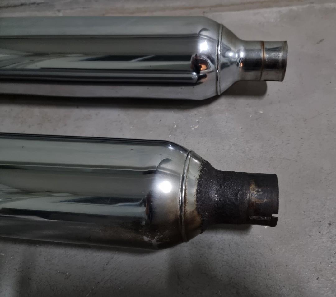 Harley stock Touring exhaust, Motorcycles, Motorcycle Accessories on ...