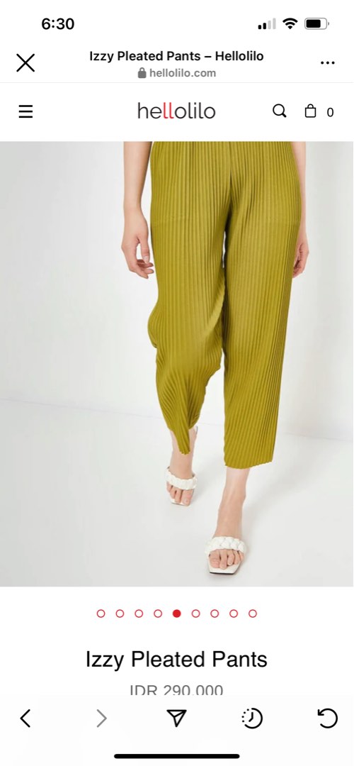 Hellolilo izzy pleated pants, Fesyen Wanita, Pakaian Wanita, Bawahan di Carousell