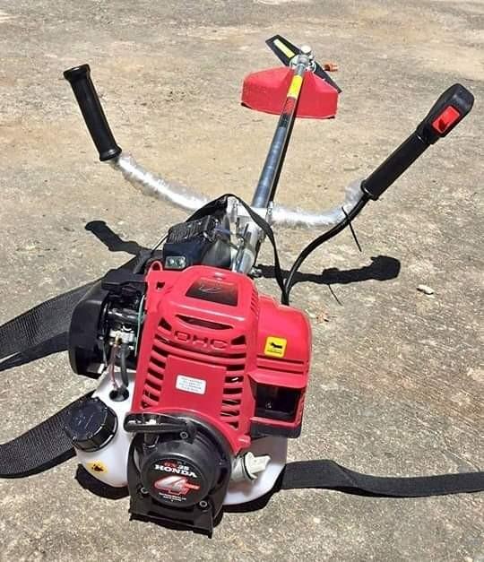 HONDA GRASS CUTTER 4STROKE GX35, Furniture & Home Living, Gardening ...