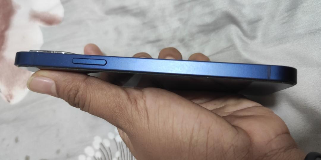 Ip12 lady used .pm for details, Mobile Phones & Gadgets, Mobile Phones ...