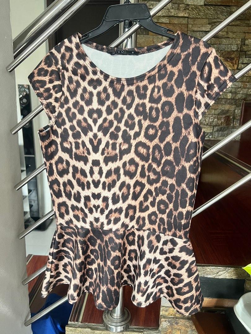 Leopard print top, Women's Fashion, Tops, Blouses on Carousell
