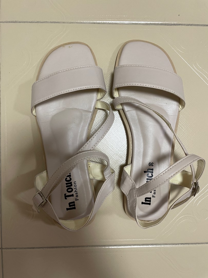 Light grey sandals, Women's Fashion, Footwear, Sandals on Carousell