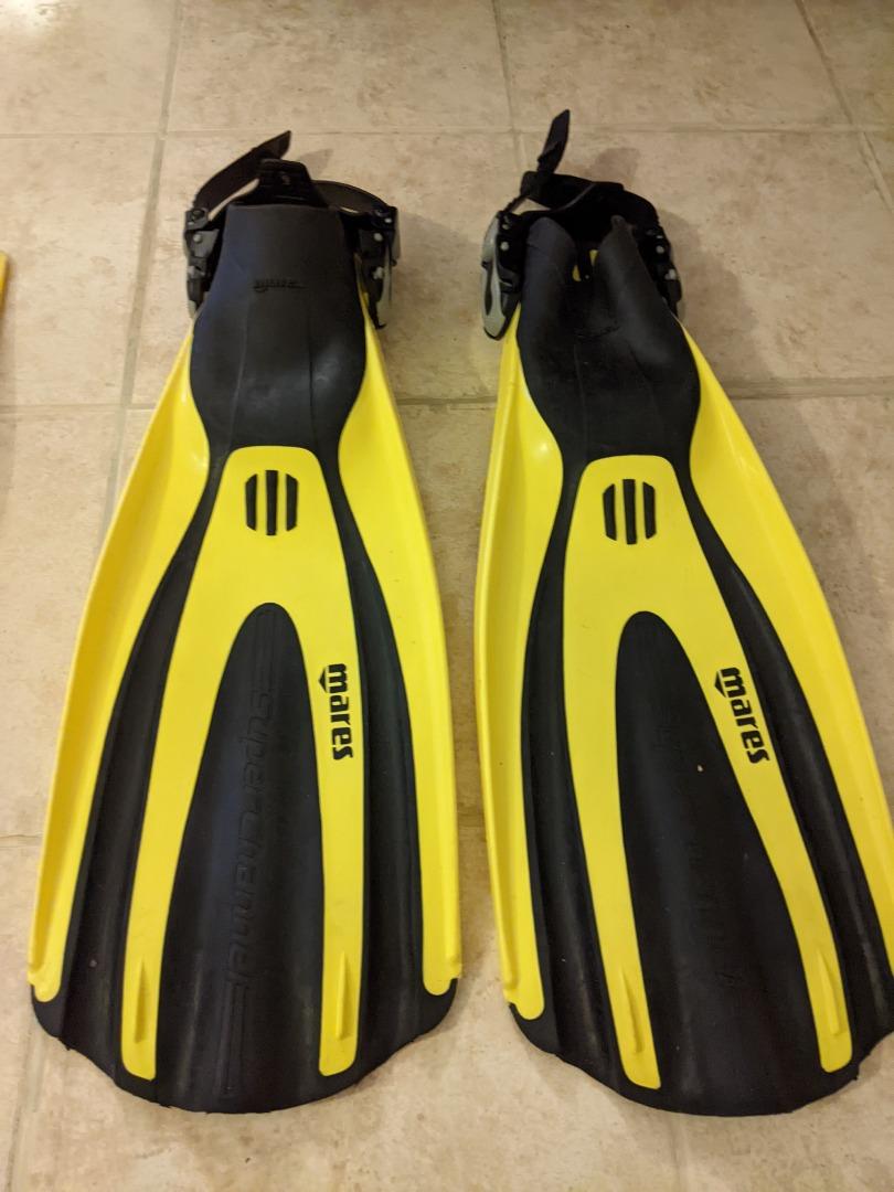 Mares Avanti Super Channel Diving fins, scuba fins, dive fins, Sports ...