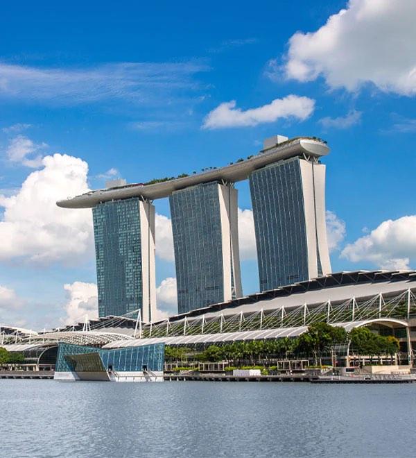 MBS SkyPark observation deck & Future World, Tickets & Vouchers, Local Attractions & Transport ...