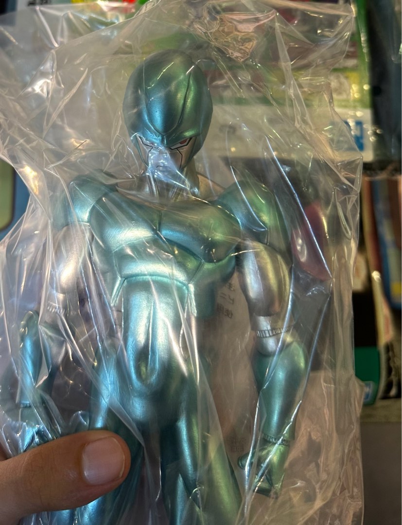 Metal cooler prize C ichiban Kuji history of the film, Hobbies & Toys ...