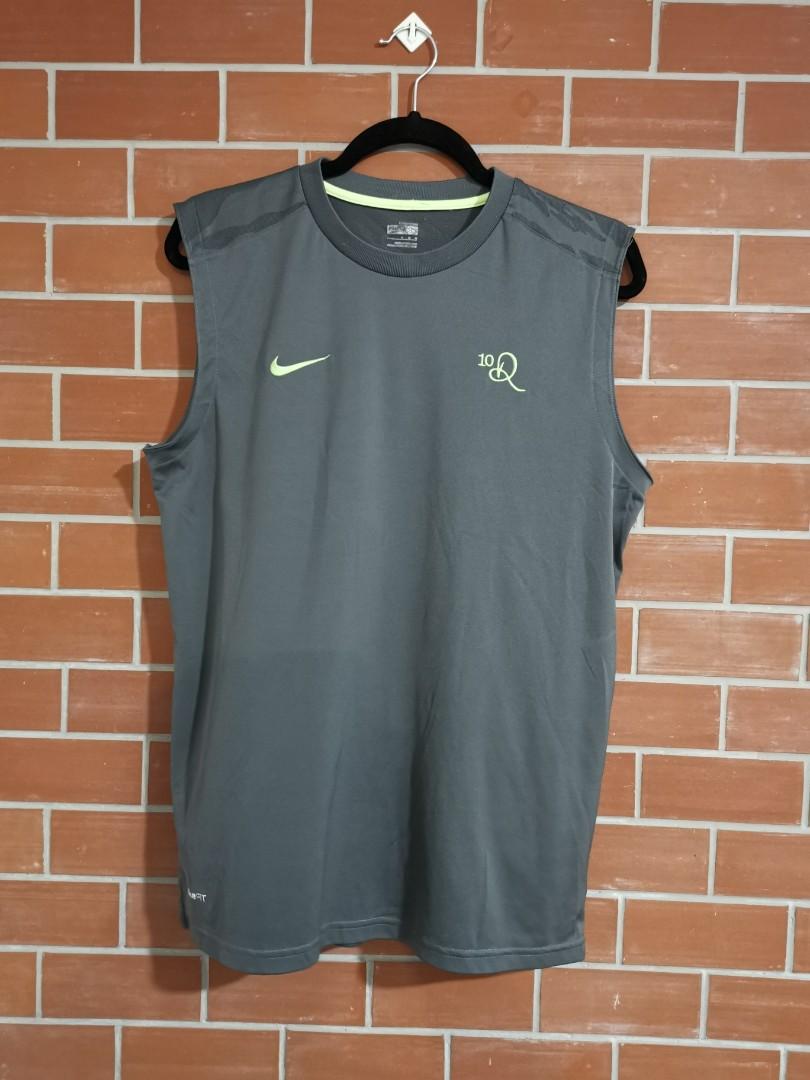 Nike dry fit sando, Men's Fashion, Activewear on Carousell