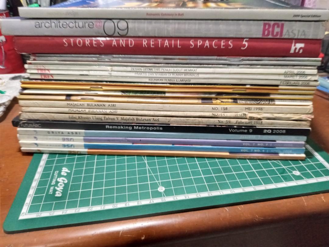Promo majalah arsitektur, Buku & Alat Tulis, Majalah & Lainnya di Carousell
