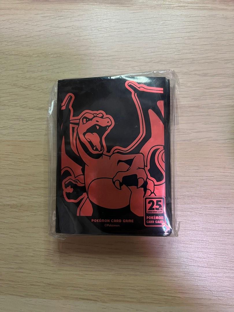 ptcg 25周年 噴火龍 卡套, 興趣及遊戲, 玩具 & 遊戲類 - Carousell